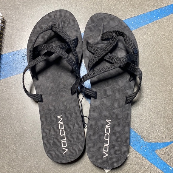 Volcom | Shoes | Volcom Womens New School Sandal | Poshmark